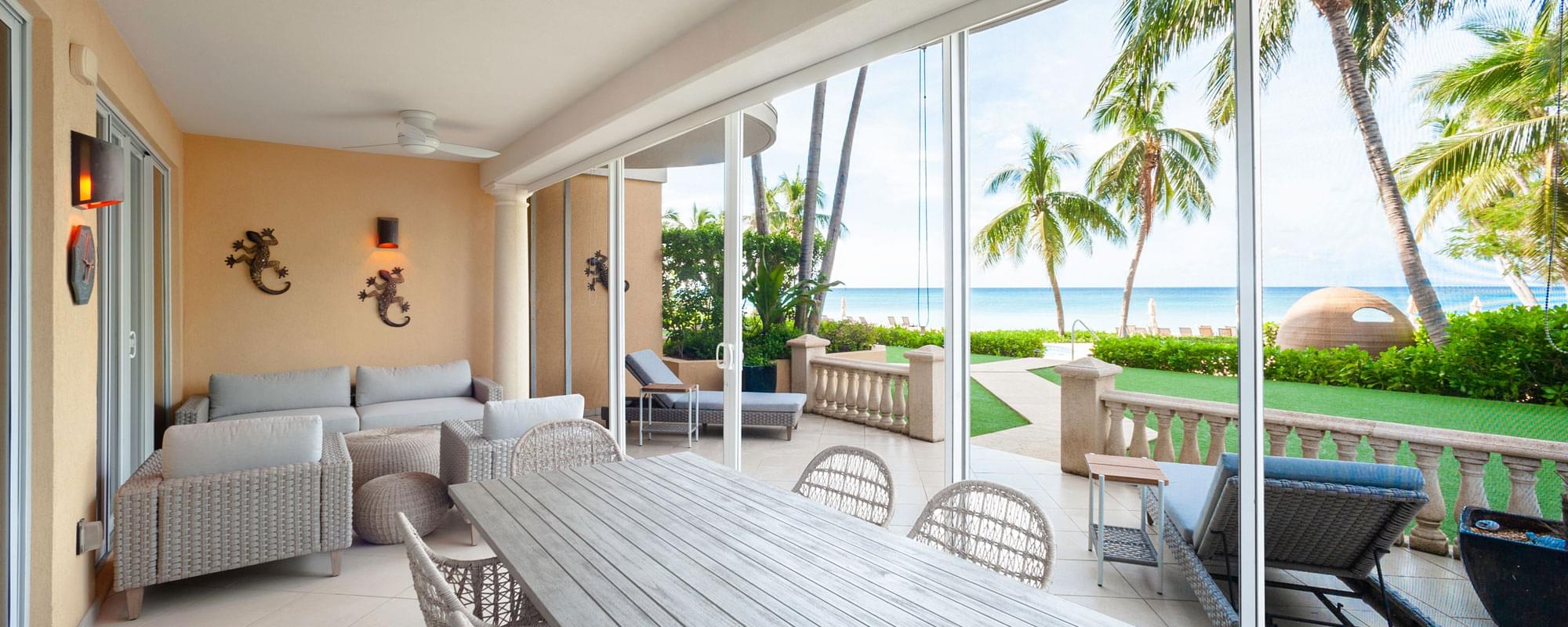 Currency in Grand Cayman | Exchange & Payment Guide